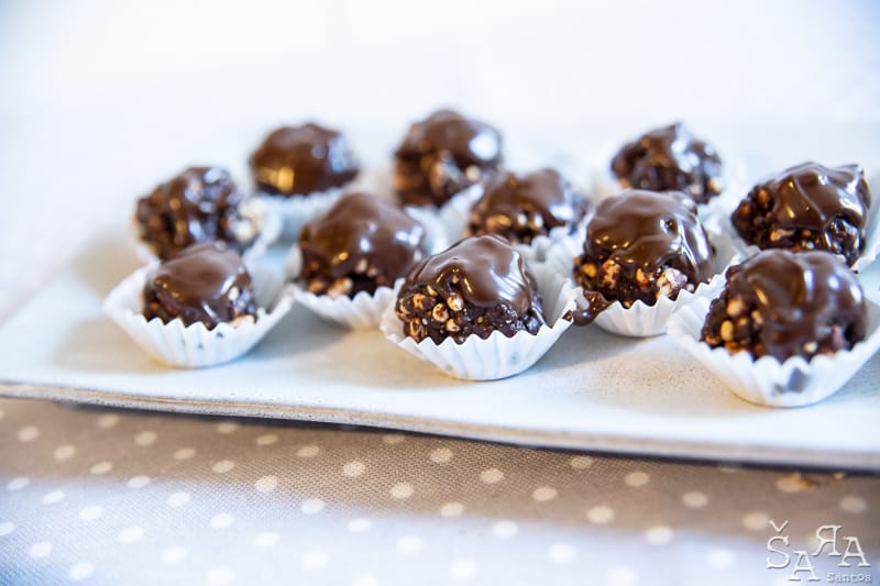 Chocolates de arroz puff - Chocolate a mais